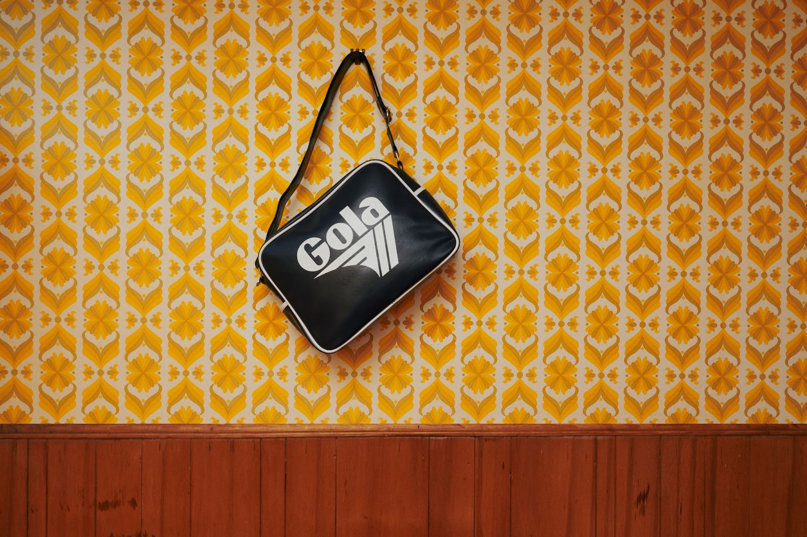 The History Of The Messenger Bag - Gola BlogGola Blog